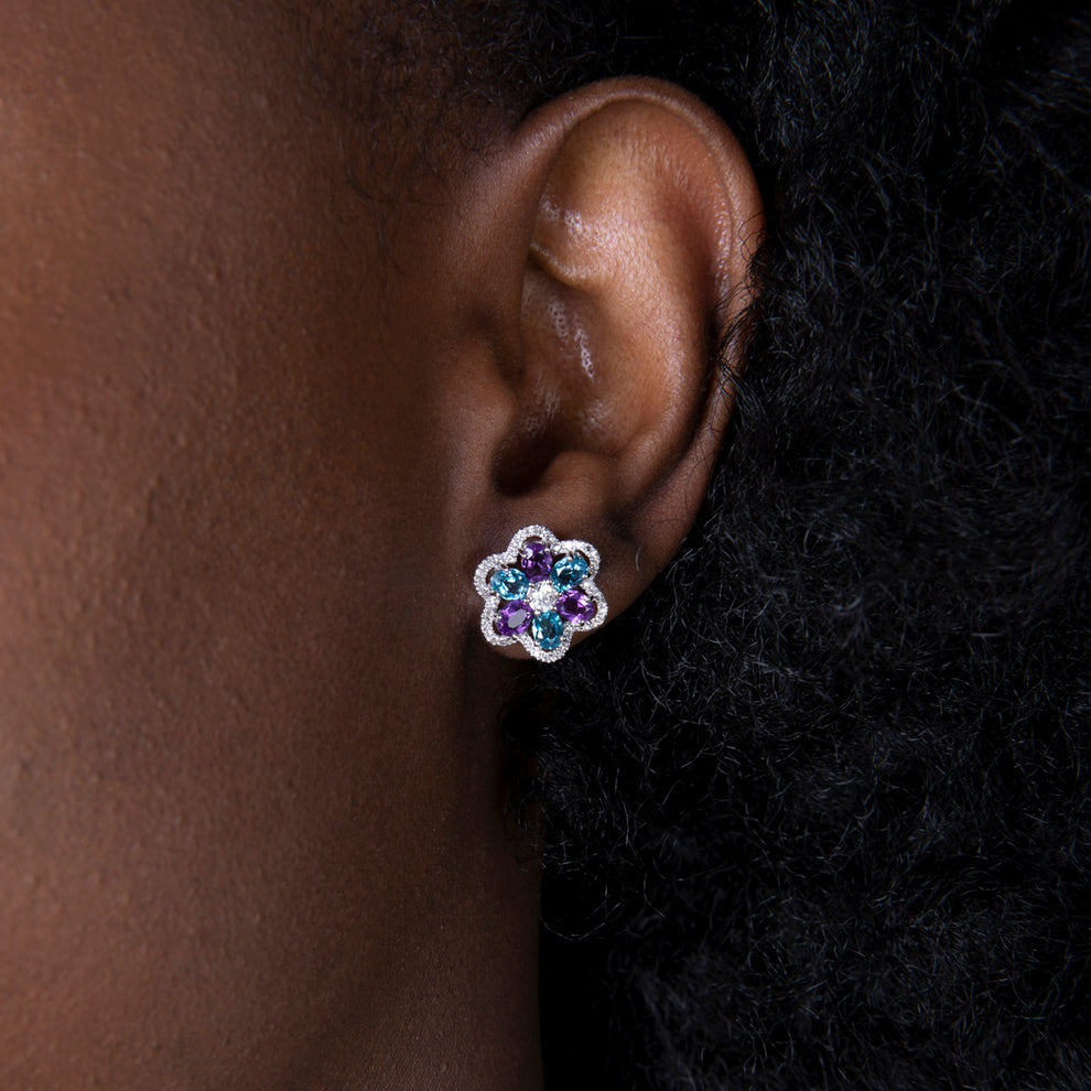 Halo Flower Studs – Luvente