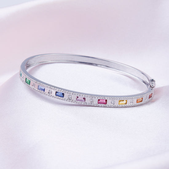 The Iris Bangle – Luvente