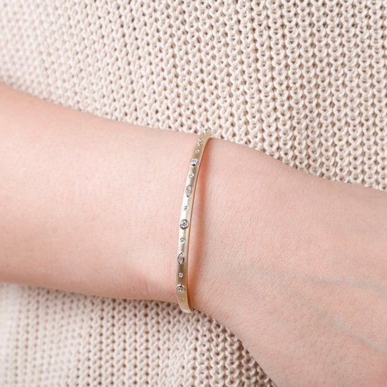 Matte Gold Layering Bangle – Luvente