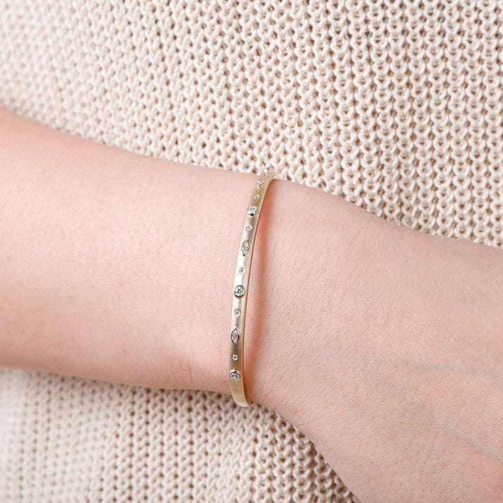 Matte Gold Layering Bangle – Luvente