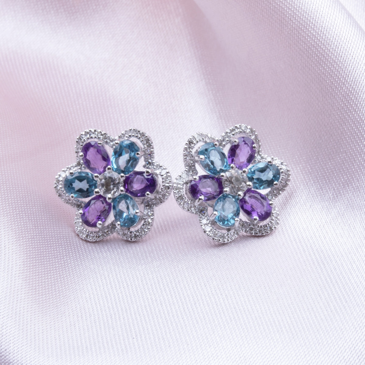 Halo Flower Studs – Luvente