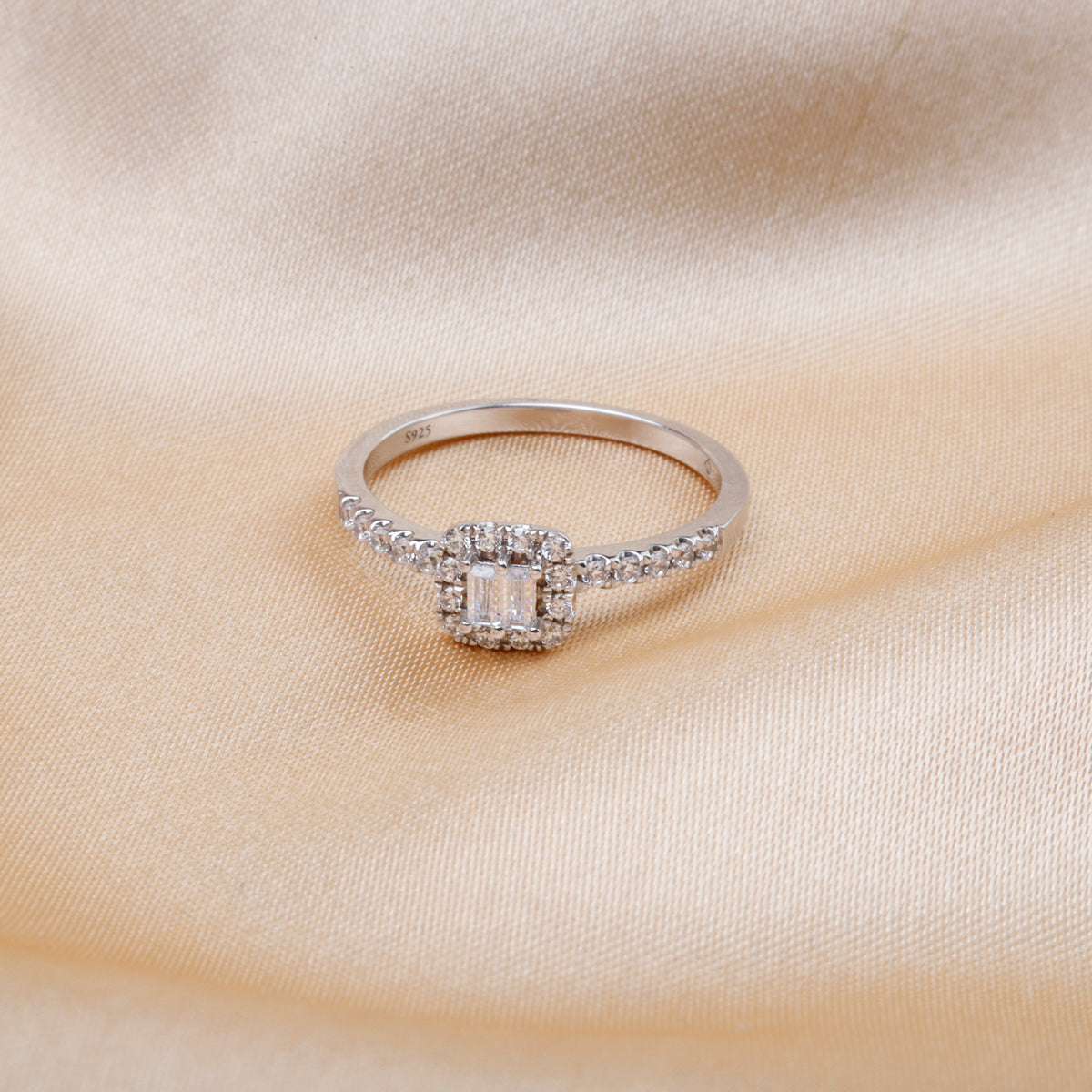Timeless Halo Baguette Ring – Luvente